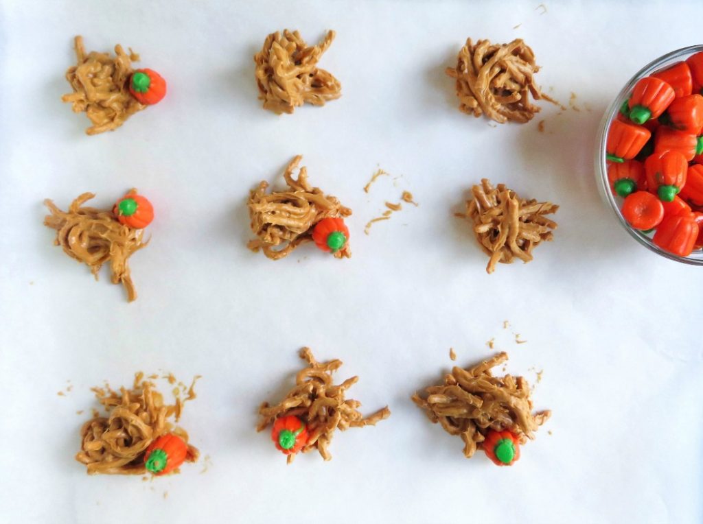 Super Easy Fall Peanut Butter Haystacks - Food Fun & Faraway Places
