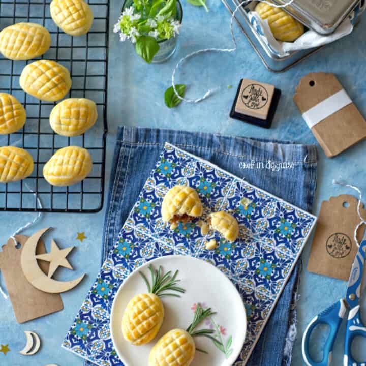 25 Delicious Indonesian Desserts - Food Fun & Faraway Places