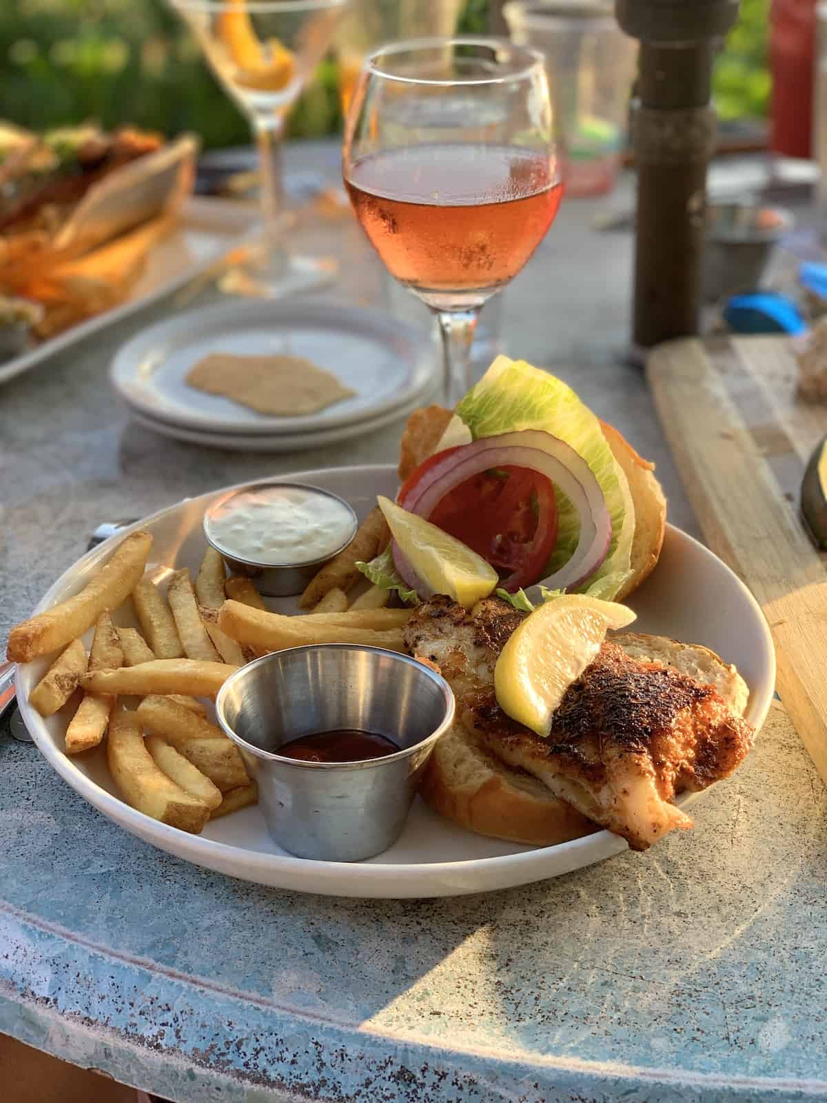 13 Amazing Anna Maria Island Restaurants - Food Fun & Faraway Places