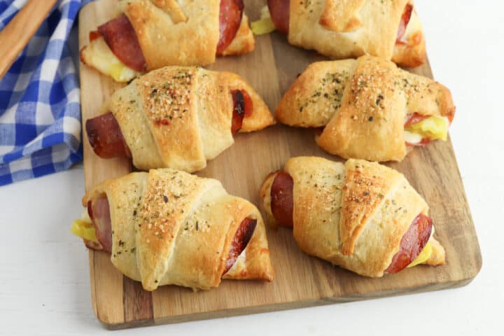 Easy Italian Stromboli Crescent Rolls - Food Fun & Faraway Places