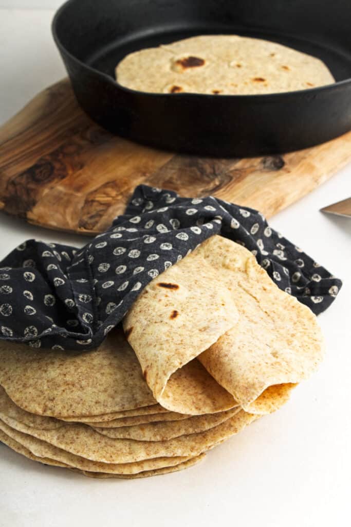 easy homemade flour tortillas - Food Fun & Faraway Places