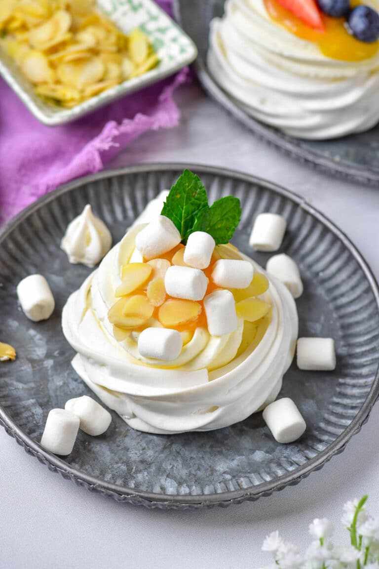 Mini Pavlova Recipe - Food Fun & Faraway Places