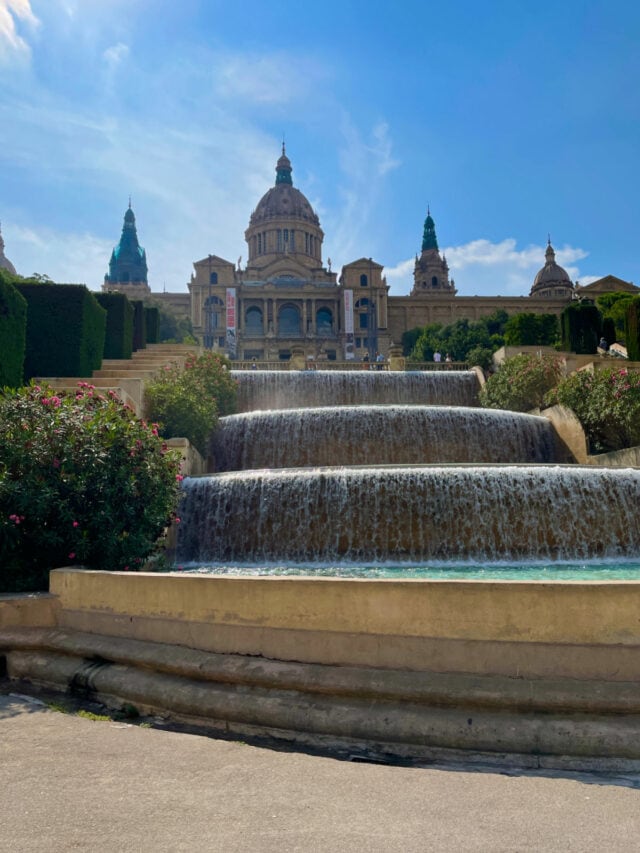 22 Famous Landmarks in Barcelona - Food Fun & Faraway Places